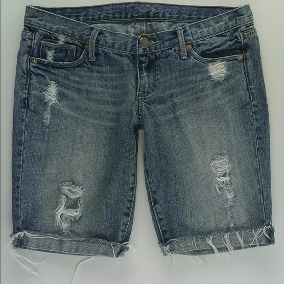 Ruehl No.925 | Shorts | Ruehl 925 Frayed Cuff Jeans Shorts Womens 27 13 ...
